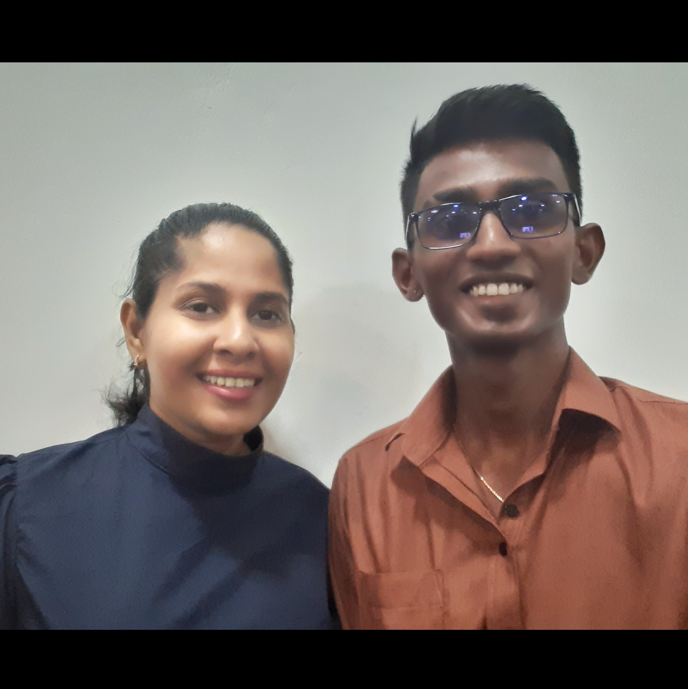 About Me - Dinuka D. Kirindage